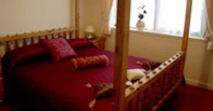 The Boathouse Guest House -Single/twin/double Room - Boat of Garten