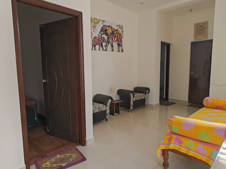 Falguni Home With Private Room - Mysore