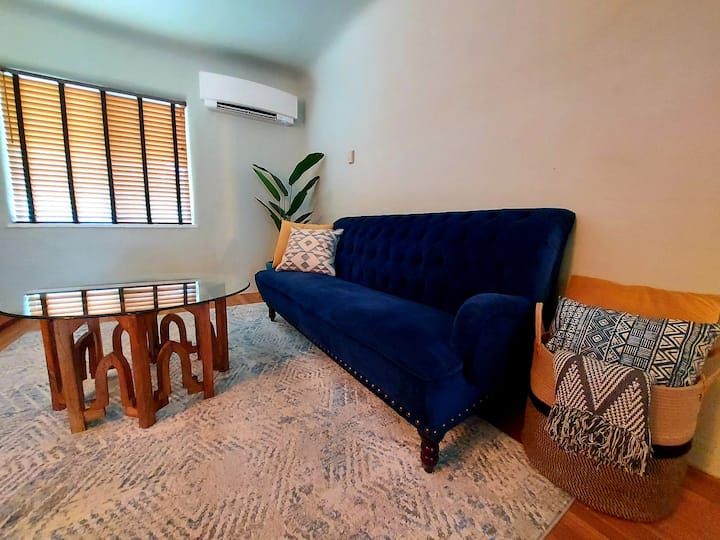 Nob Hill | Charming 2-bedroom House With Patio - Albuquerque, NM
