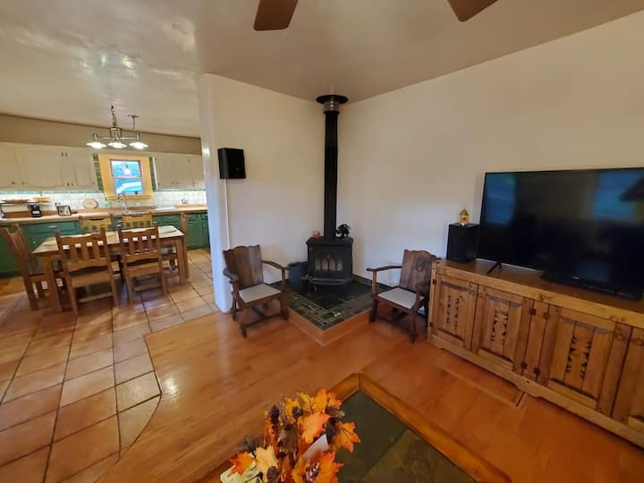 Le Bon Vivant. Close To Downtown Adobe House! - Santa Fe, NM