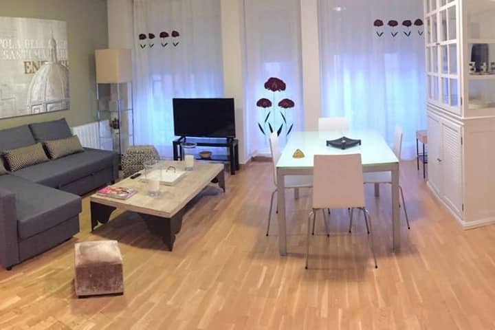 18 Torres El Pilar Centro Histórico - 사라고사