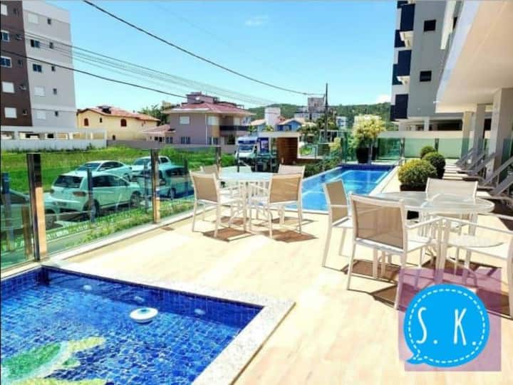 Apartamento(sueli)2 Quartos Na Praia De Palmas - Governador Celso Ramos