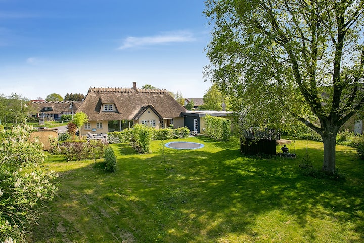 Large Beautiful Country Home With Free Bikes - Odense