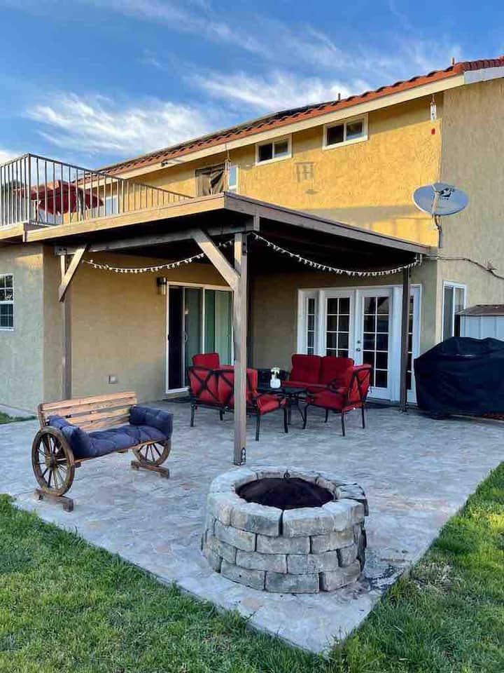 Beautiful And Spacious San Diego Home. - Chula Vista, CA