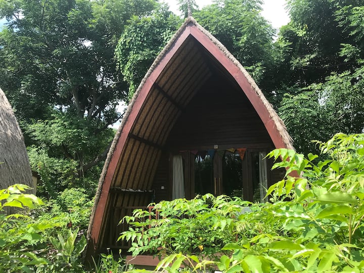 Meno Madia “Turtle Bungalow” On Gili Meno - Gili Islands
