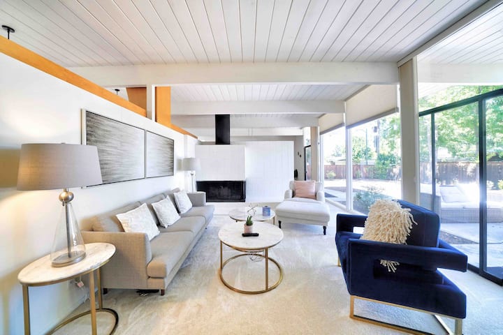 M&j@spacious 5b2.5b/cabel/450mbps/stanford | 4123 - Palo Alto, CA