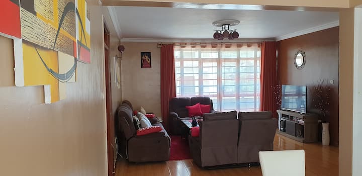Ensuite Room1 W/pool &Gym In Kileleshwa(flatshare) - Nairobi