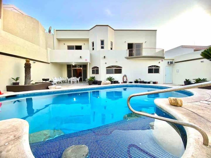 Casa Ballenas 🐳 Alberca Privada , Descuento X Mes - La Paz