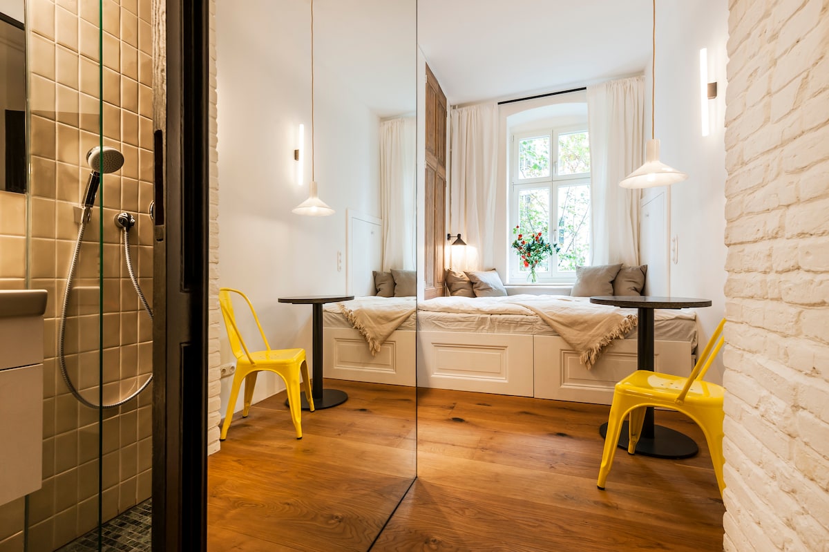 Berlin Apartment Holiday Rentals - Germany | Airbnb