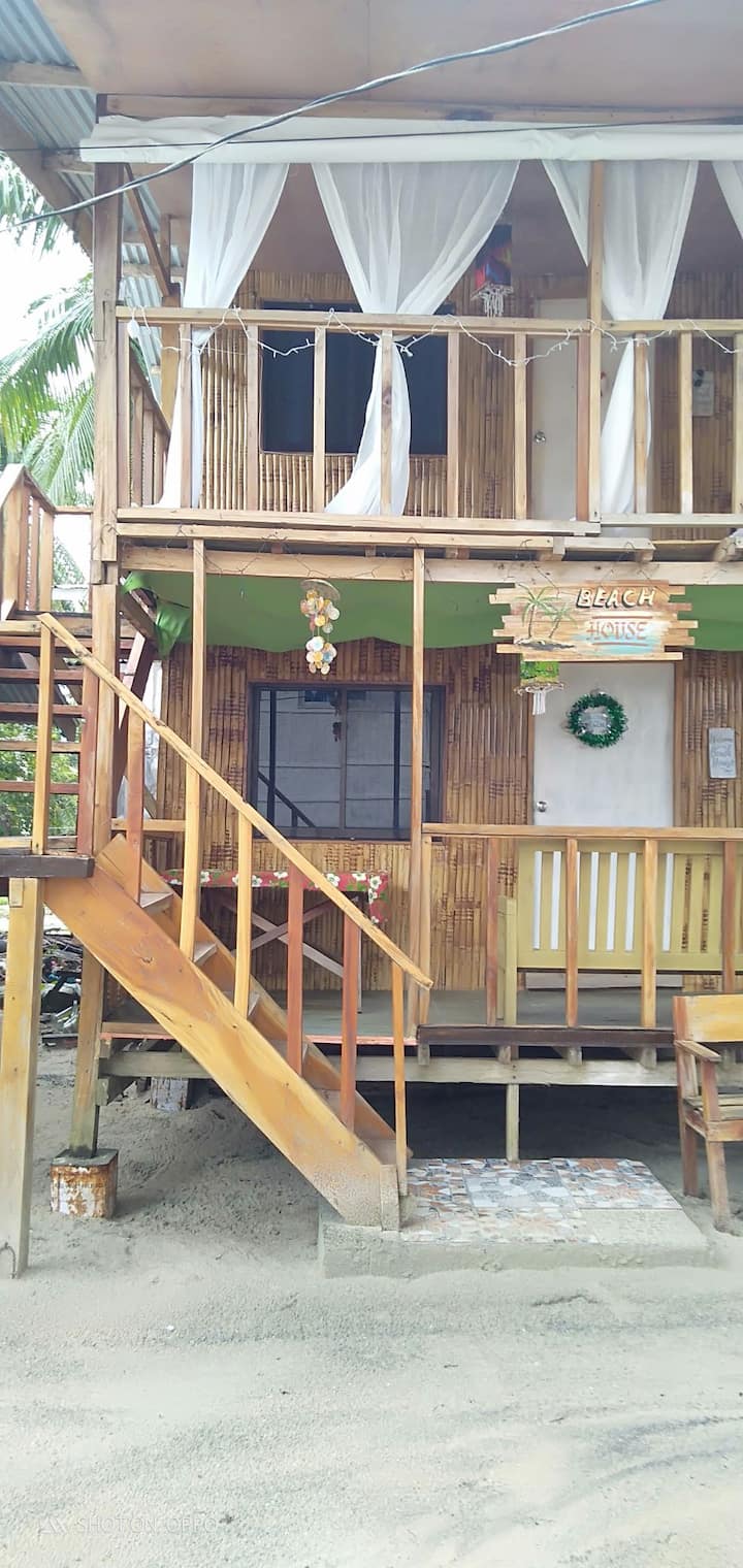 Beach House
Nice View Beach
Ride - Glan