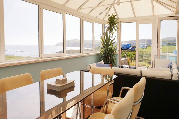 Top 10 Airbnb Vacation Rentals In Aberdaron, UK | Trip101