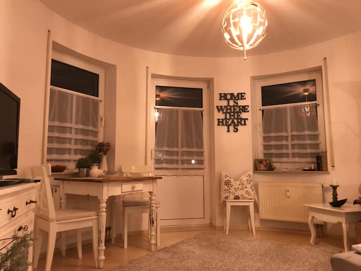 Perle Am Fuße Der Weinberge-studio Dresdenradebeul - Radebeul