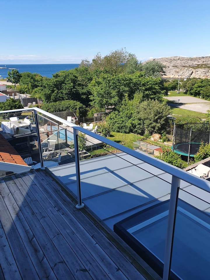 Nyrenoverad Lägenhet Uthyres - Kungshamn