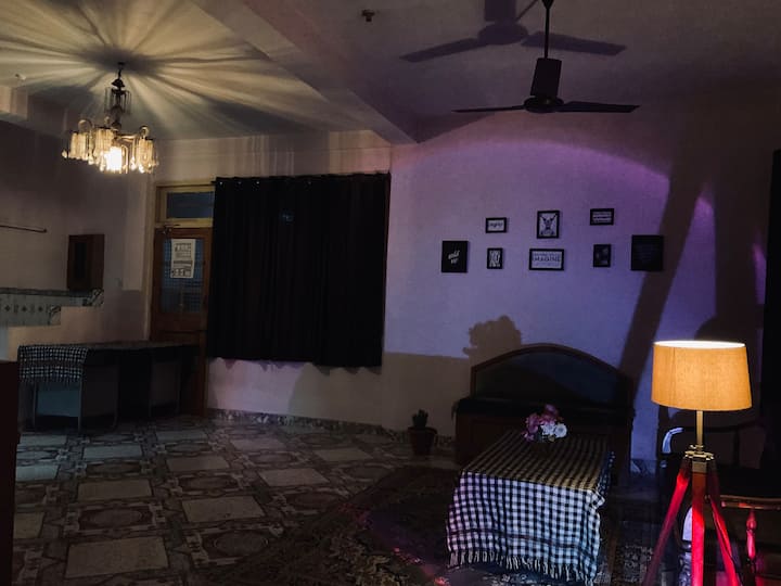 * 2bhk* Backyard In Cottage| Mountainsarecallingg - Kullu