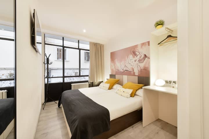 Economy Double Room With Private Bathroom - Barcellona