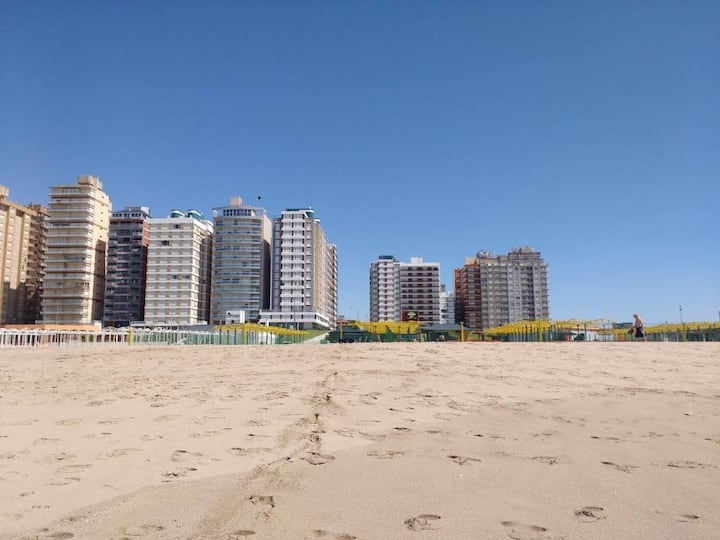 Depto Excelente Ubicación Luminoso Y Funcional - Miramar