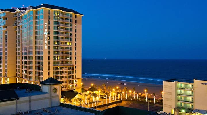 Hilton Beach Resort- $400/night On Expedia! - Virginia Beach, VA