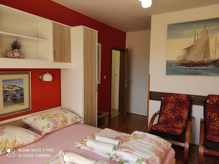 Apartment Maya For 2 People - Pula