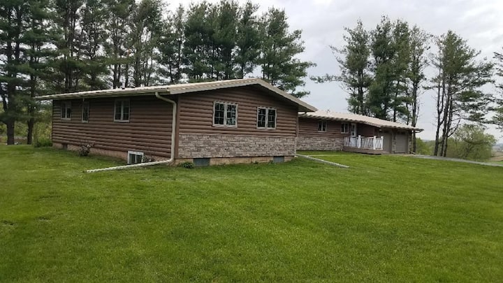 The Lake Cabin - Illinois