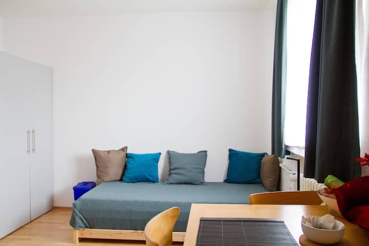 In The Heart Of Köln - Central Independent Bedsit - Cologne