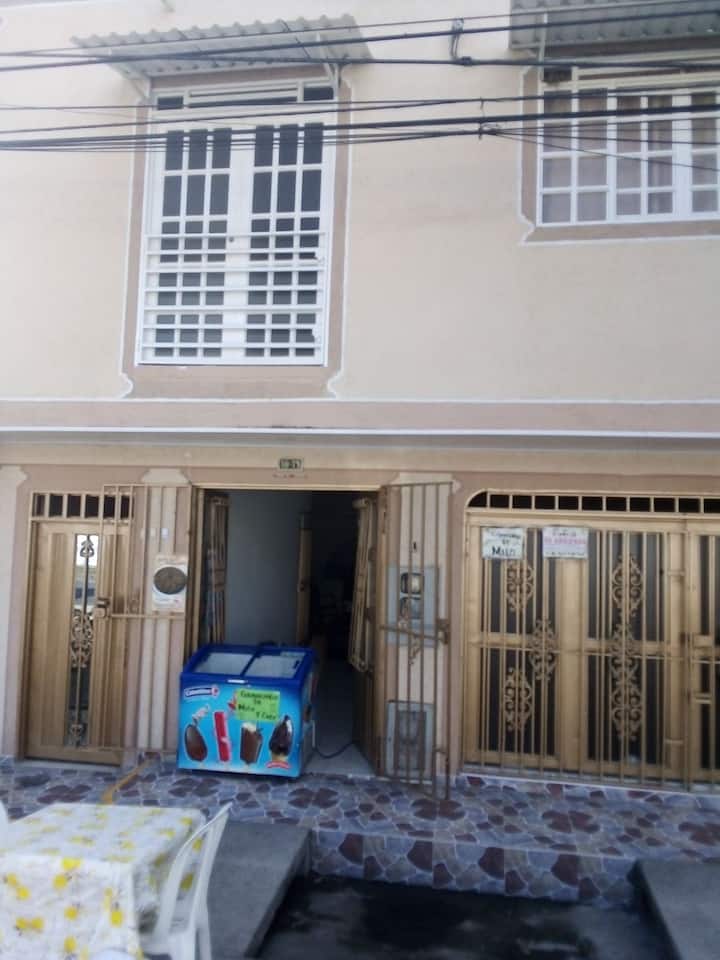 Apartamento Cercano A La Basílica - Buga