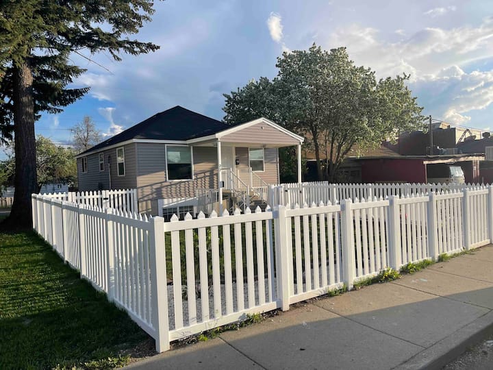 Relaxing Home Away From Home - Spokane, WA