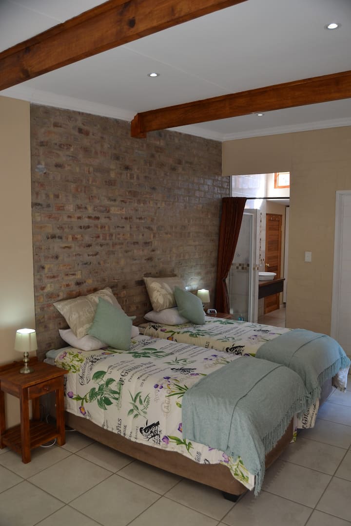 Pretplaas Accommodation A - Oudtshoorn