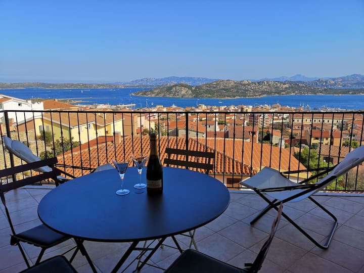 Bel Appartement Duplex Avec Vue Exceptionnelle - La Maddalena