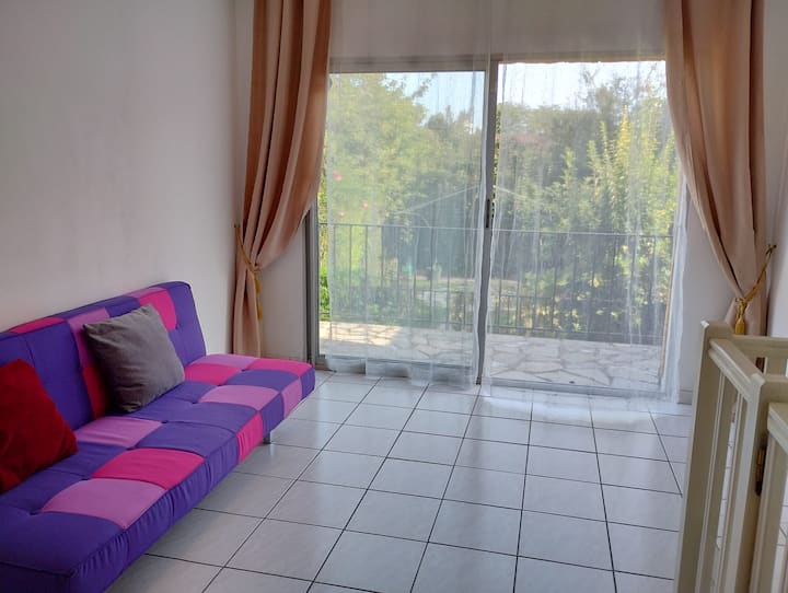 Au Vert Maison Jardin Très Près De Paris (Métro) - Créteil