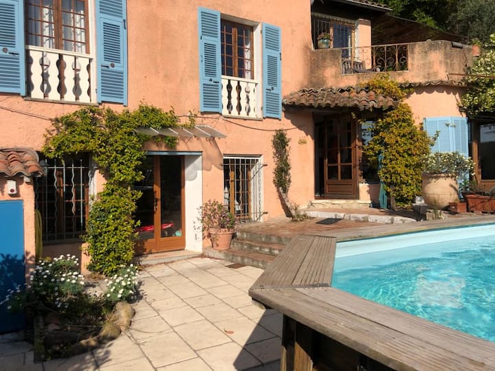Beautiful Village Home With 3 Terraces And A Pool. - Cagnes-sur-Mer