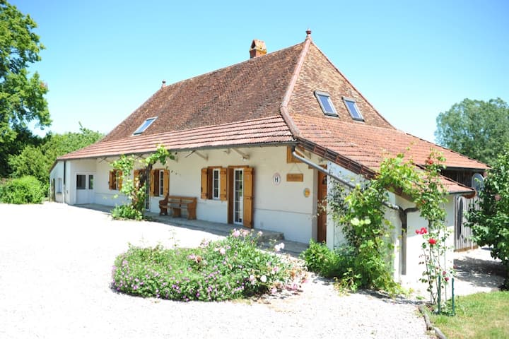 Ferme Bressane De Charme - Lons-le-Saunier