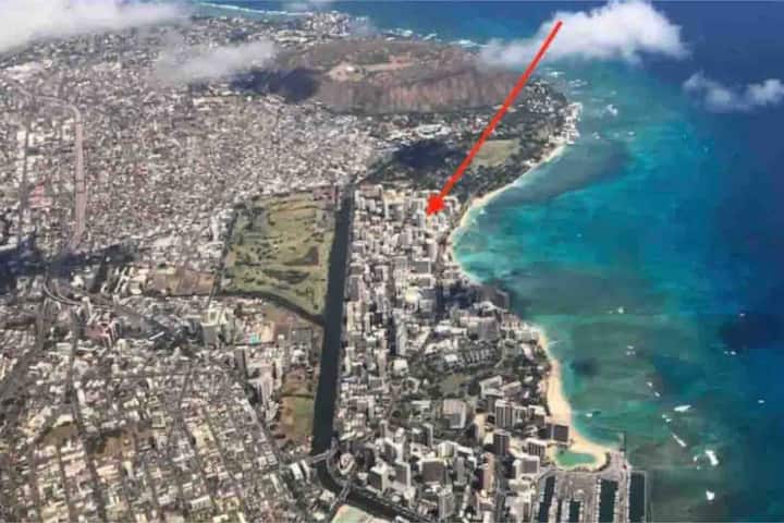 Waikiki Beach ,1bedroom ,Large Kitchen,free Prkg - Honolulu, HI