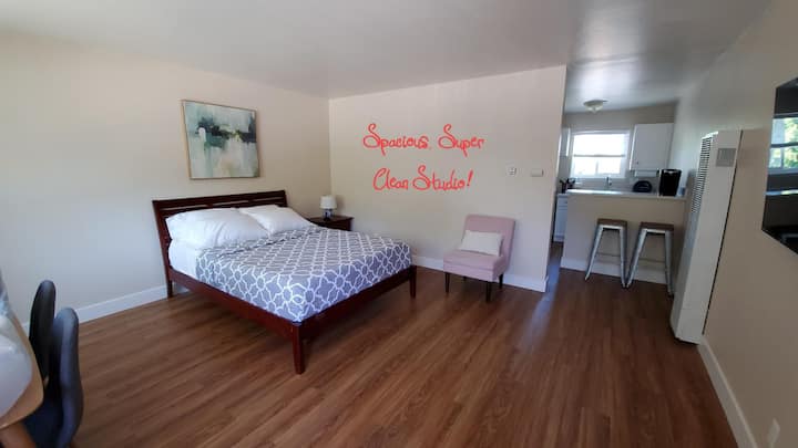2nd Story Studio /Cozy Safe Stay "Silicon Valley" - Cupertino, CA