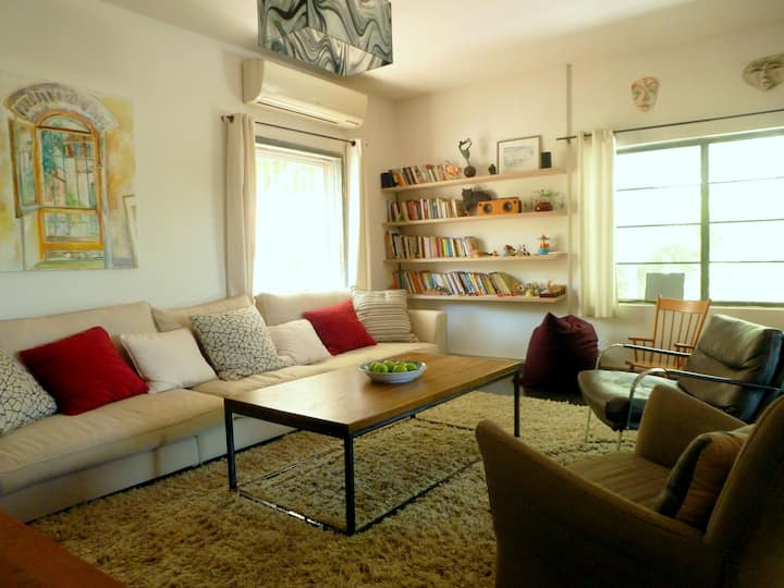 Large 3 Br Townhouse Ideal For Families With Kids - Tel Aviv