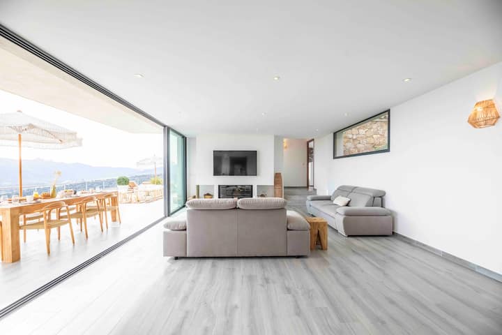 Ivona Vacances. Villa De Luxe à Santa Giulia - Santa Giulia