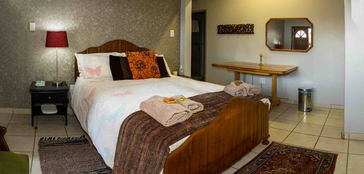 Luxury Overnight Accommodation In Quiet Neighborhood. - Ermelo