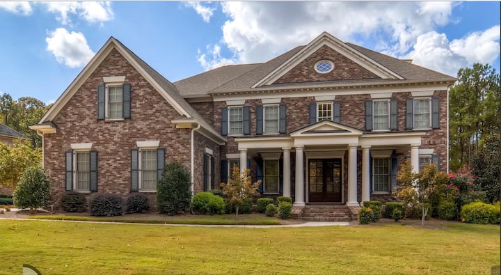 Executive Estate Close To Georgia Dome - Douglasville, GA