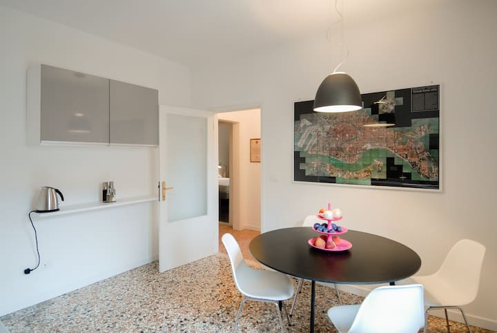 ★ Luminous Flat, X Sightseeing And Biennale - Venice