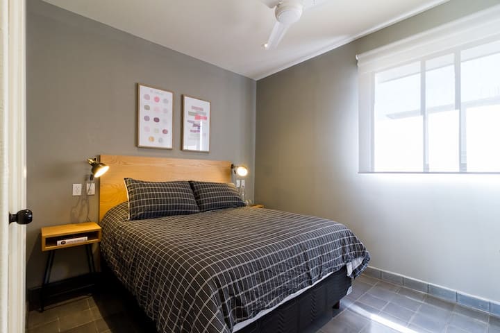 Departamento /Ac Y Terraza En Zona Chapultepec - Guadalajara, México