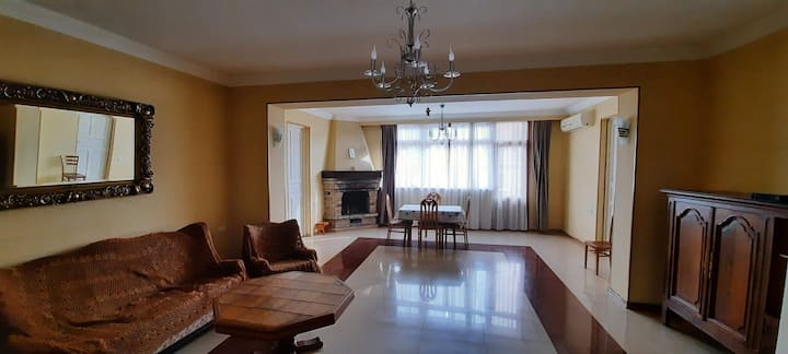 2 Badrooms Specious Flat - Tbilisi