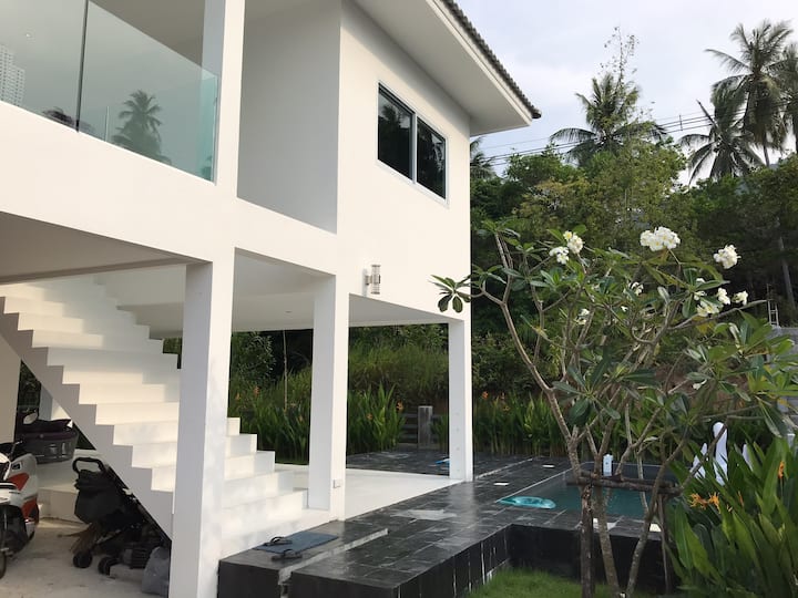 Californian House With Pool & Garden In Maenam - Ko Samui