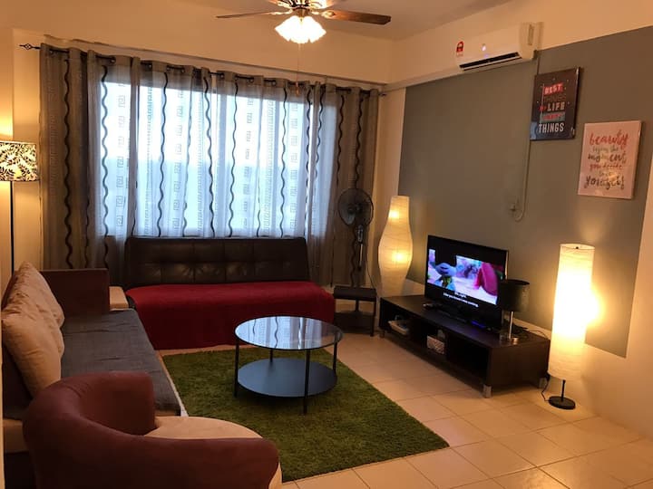 A Homely Condominium In The Heart Of The Cat City - Kuching