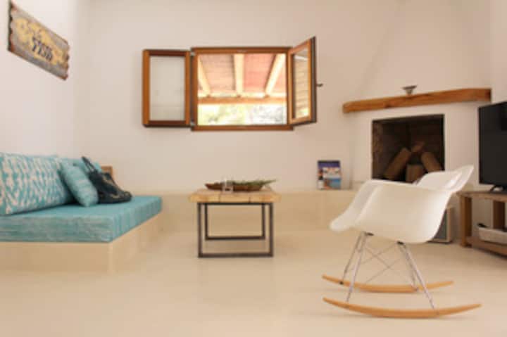 A Beautiful Villa Close To The Beach - 福門特拉島
