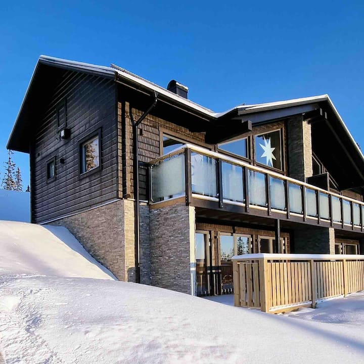 Nybyggd Stuga Nära Backarna Med Slående Utsikt - Vemdalen