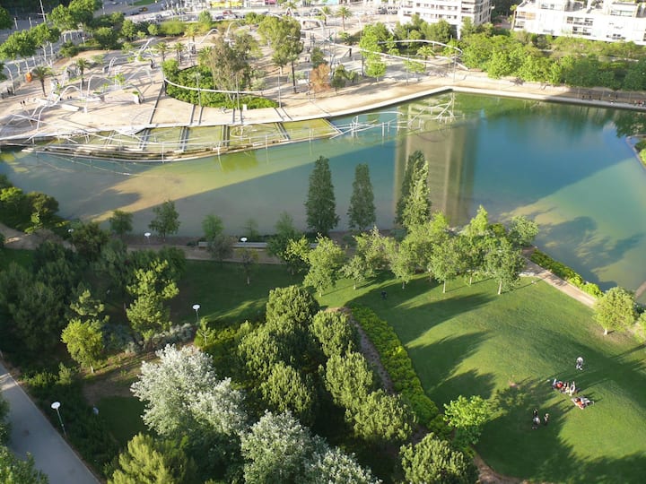 Top Floor Apartment Barcelona - 32 Days Or More - Barcelona