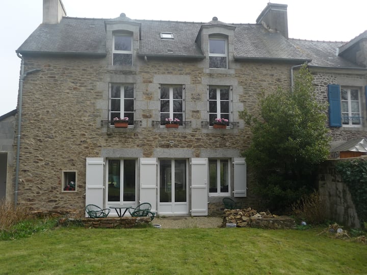 Maison De Famille Spacieuse - Saint-Lunaire