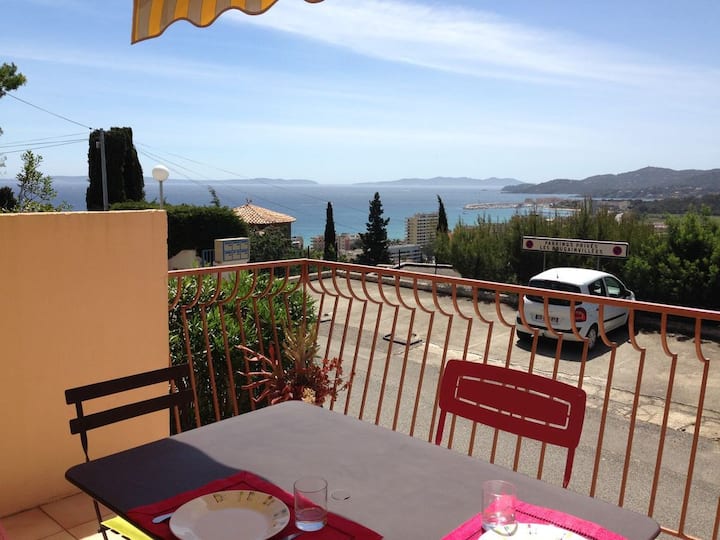 Studio Vue Mer Résidence Avec Piscine - Le Lavandou