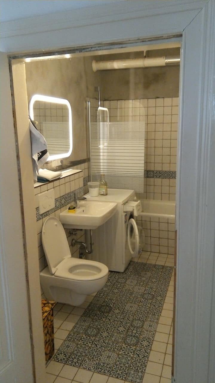 Ruhiger Und Charmanter Altbau, Sehr Zentral - Hamburg