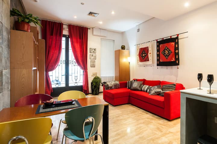 Estudio, Lugar Singular + Wiffi, A Pie Calle - Valence en Espagne