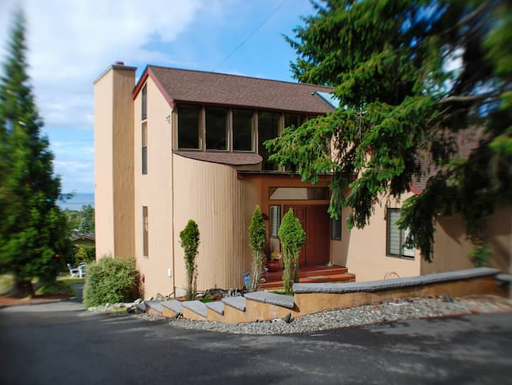 Reopening Special @Theparkinn-eagle's Nest Suite - Port Angeles, WA